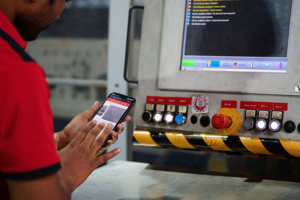 Your Guide to Frontline Employee Training in 2024